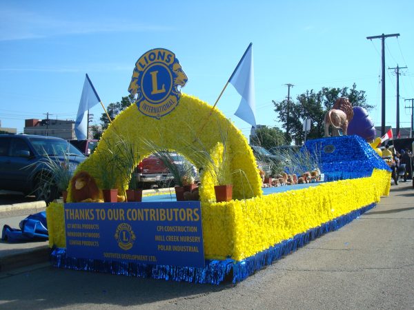 Inspiration - a Portfolio of Parades - Astro Parade Float Materials